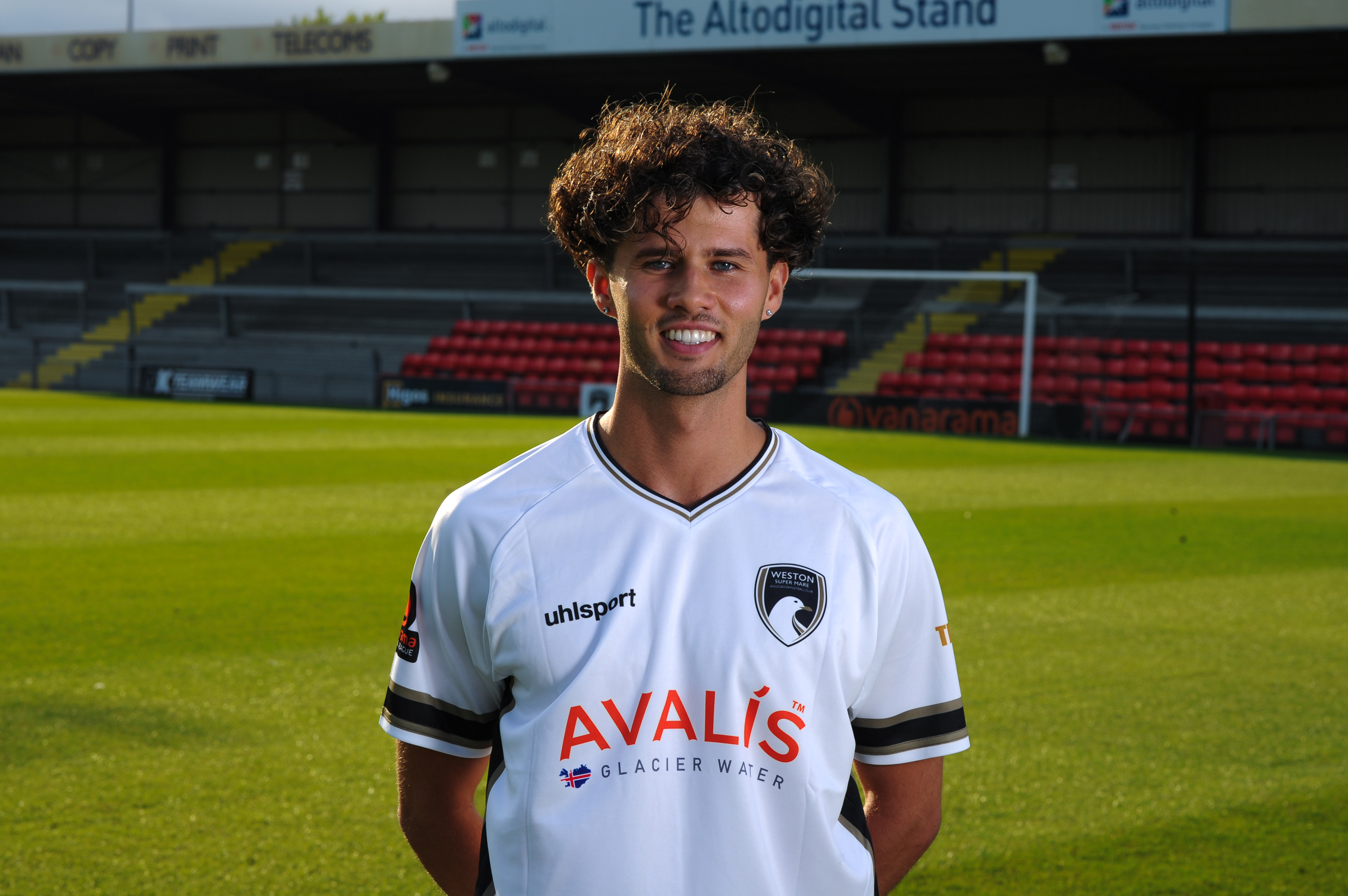 Weston-super-Mare AFC JAMIE SOULE – AVAILABLE FOR SPONSORSHIP (OUT ON ...